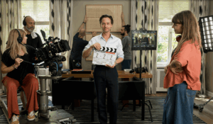 Achtsam Morden – Staffel 2: Netflix dreht neue Folgen der Comedy-Crime ...