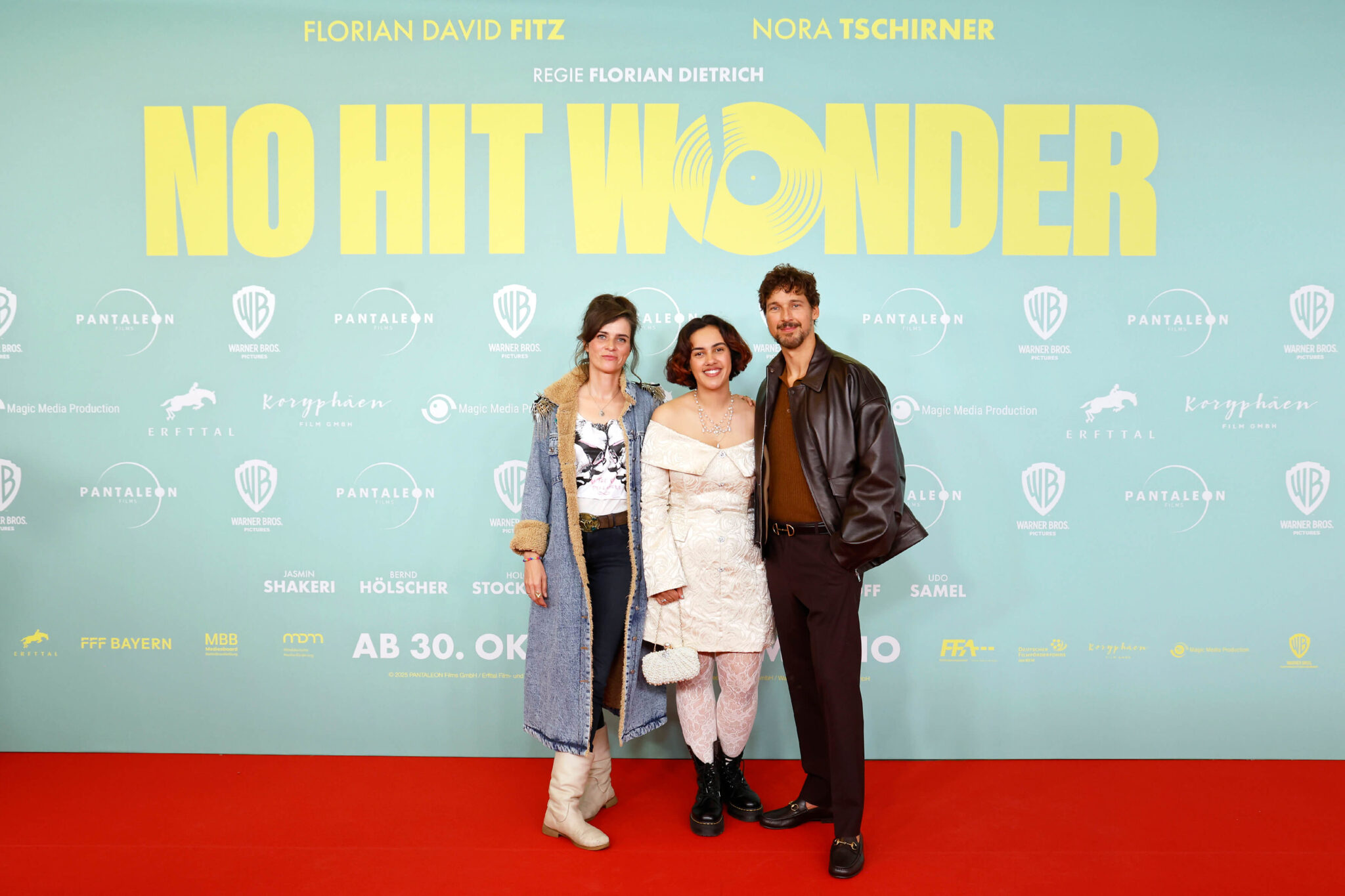 Musikalische Weltpremiere in München: Florian David Fitz und Nora ...