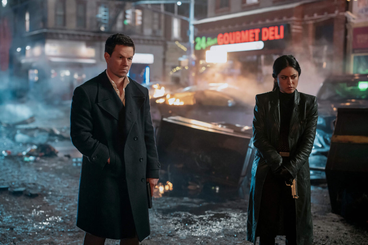 Filmkritik: "Play Dirty" – Ein dreckiger Thriller mit Mark Wahlberg als ...