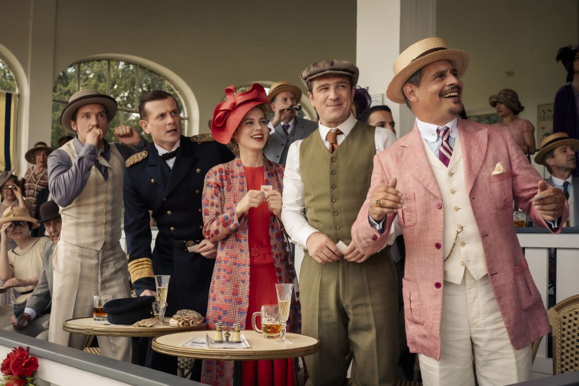 Miss Sophie – Same Procedure as Every Year | Prime Video veröffentlicht ...