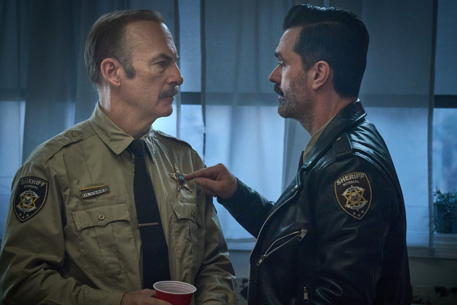 Normal: Bob Odenkirk räumt im neuen Action-Trailer ordentlich auf ...