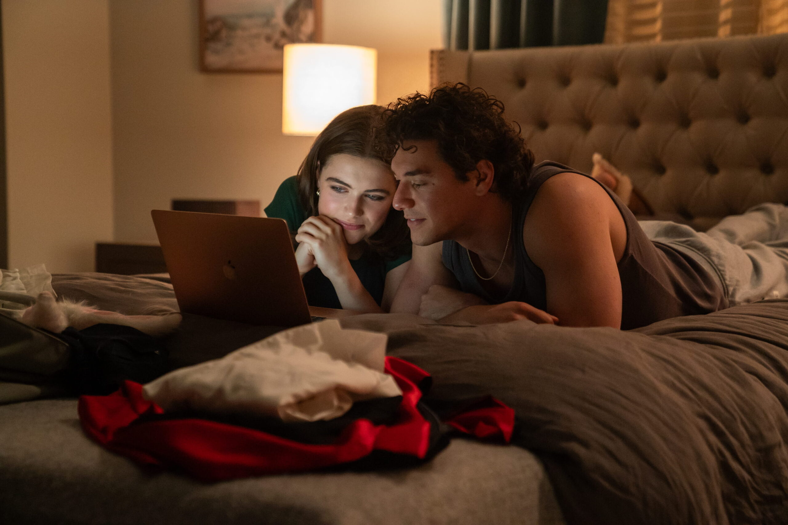 Off Campus: Prime Video veröffentlicht Trailer und Key Art zur ...